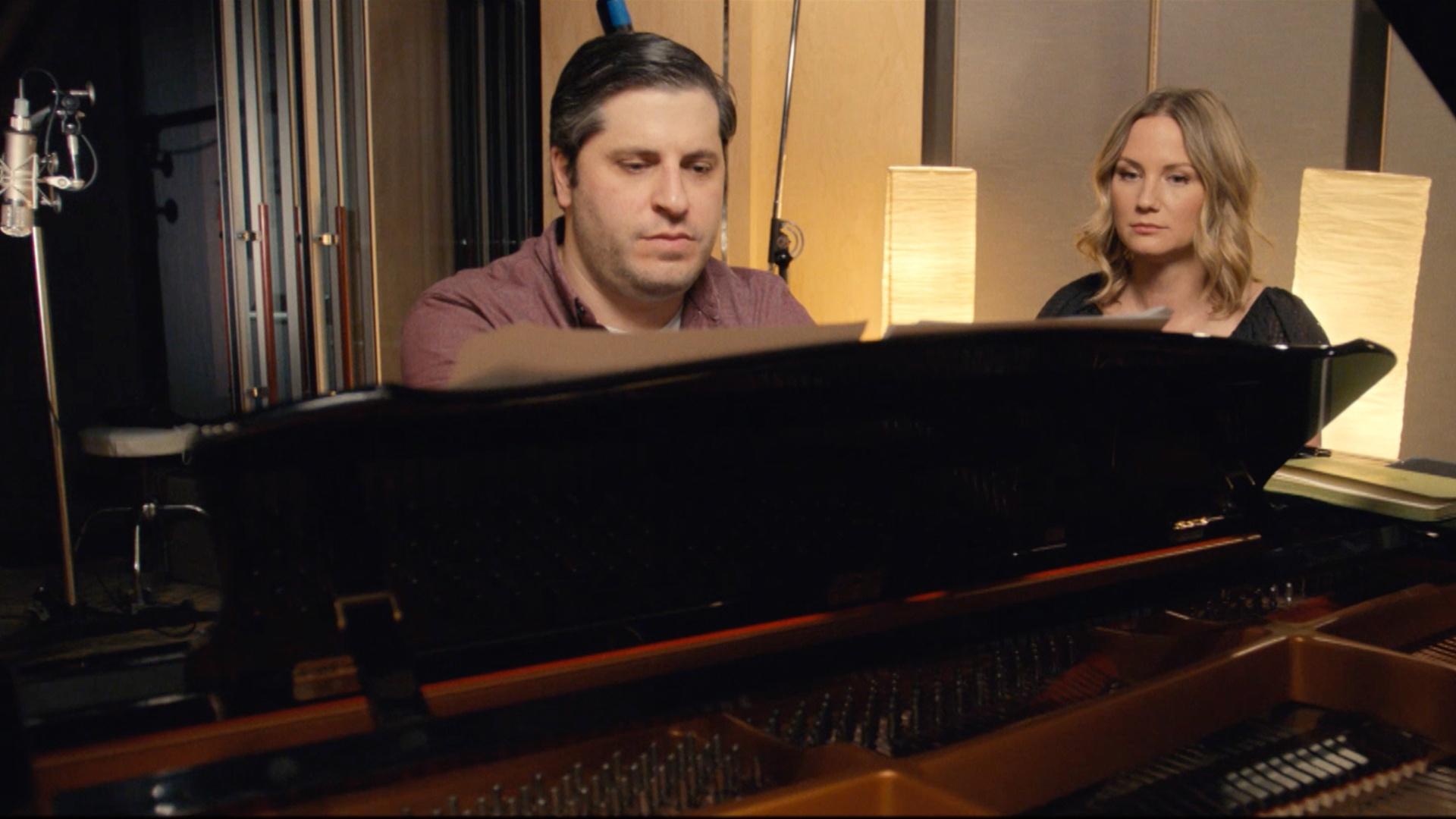 Jennifer Nettles and Bill Sherman craft a song about Seth Grumet's ...