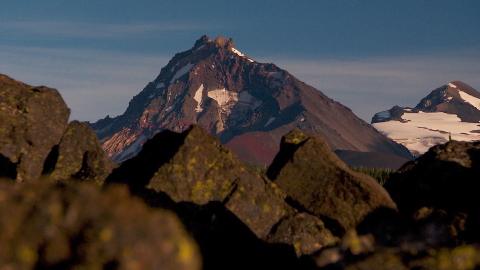 A photo essay made for the love of lava, by Field Guide photographer ...