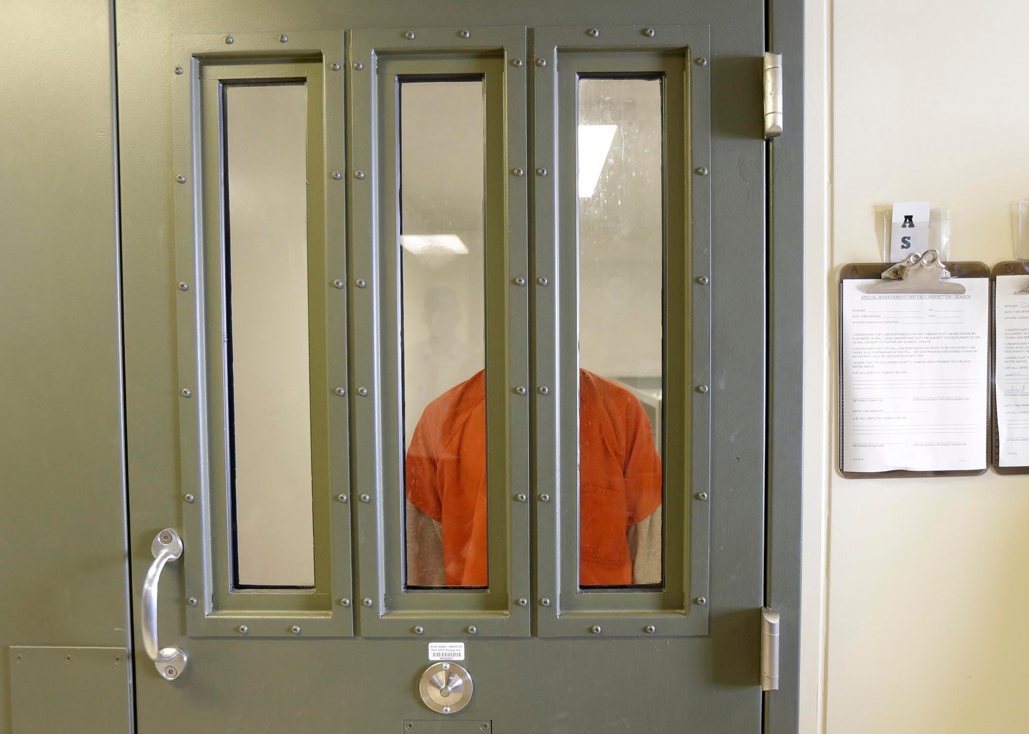 Asylum seeker at Tacoma jail goes 50 days without food | Cascade PBS