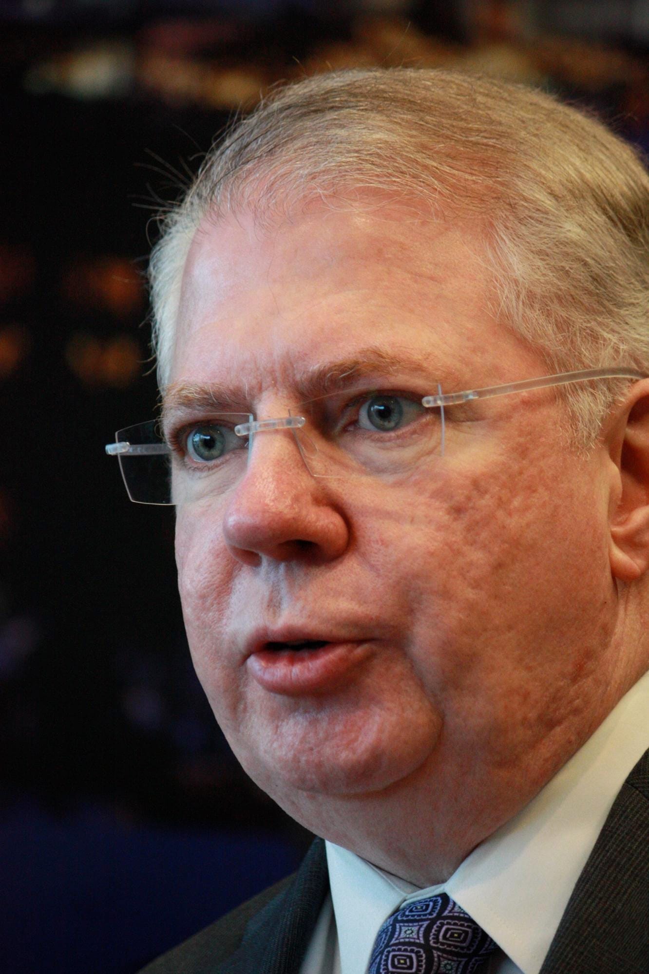 Fighting homelessness, Murray feels the burden of office | Cascade PBS