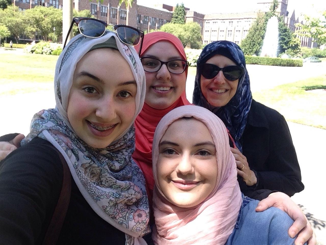 Christmas for Muslims: A family shares their annual celebration of Eid ...