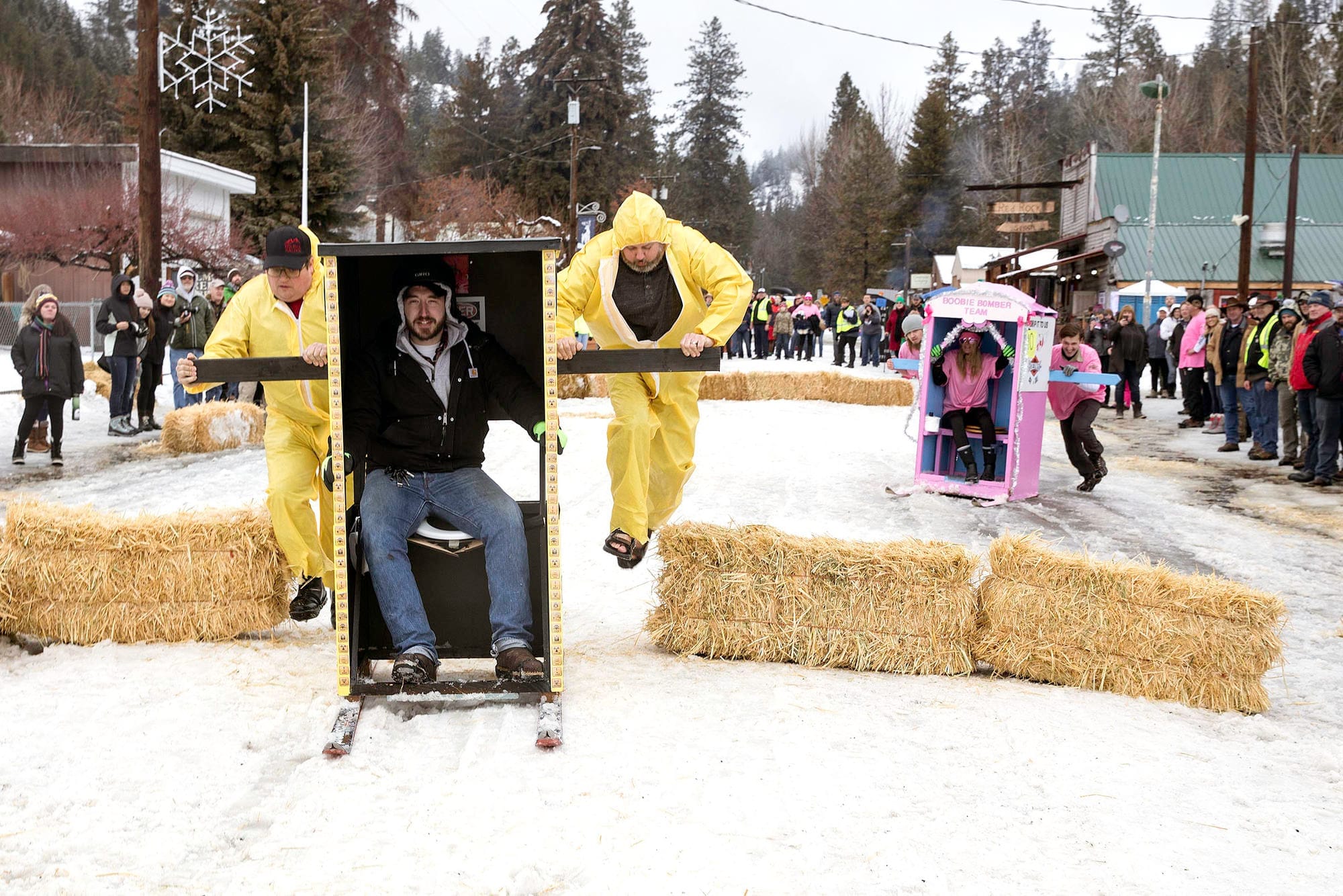 Meet the rural WA town privy to outhouse races | Cascade PBS