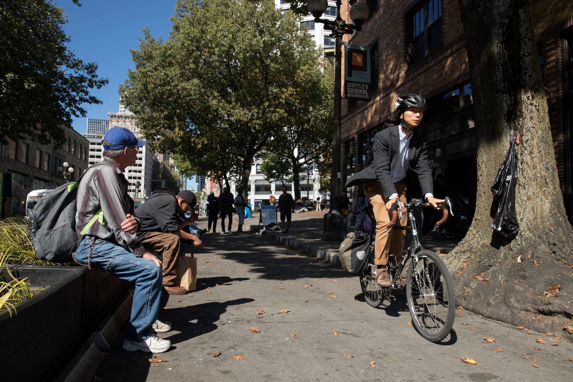 Homeless services and cyclist safety collide in Pioneer Square ...