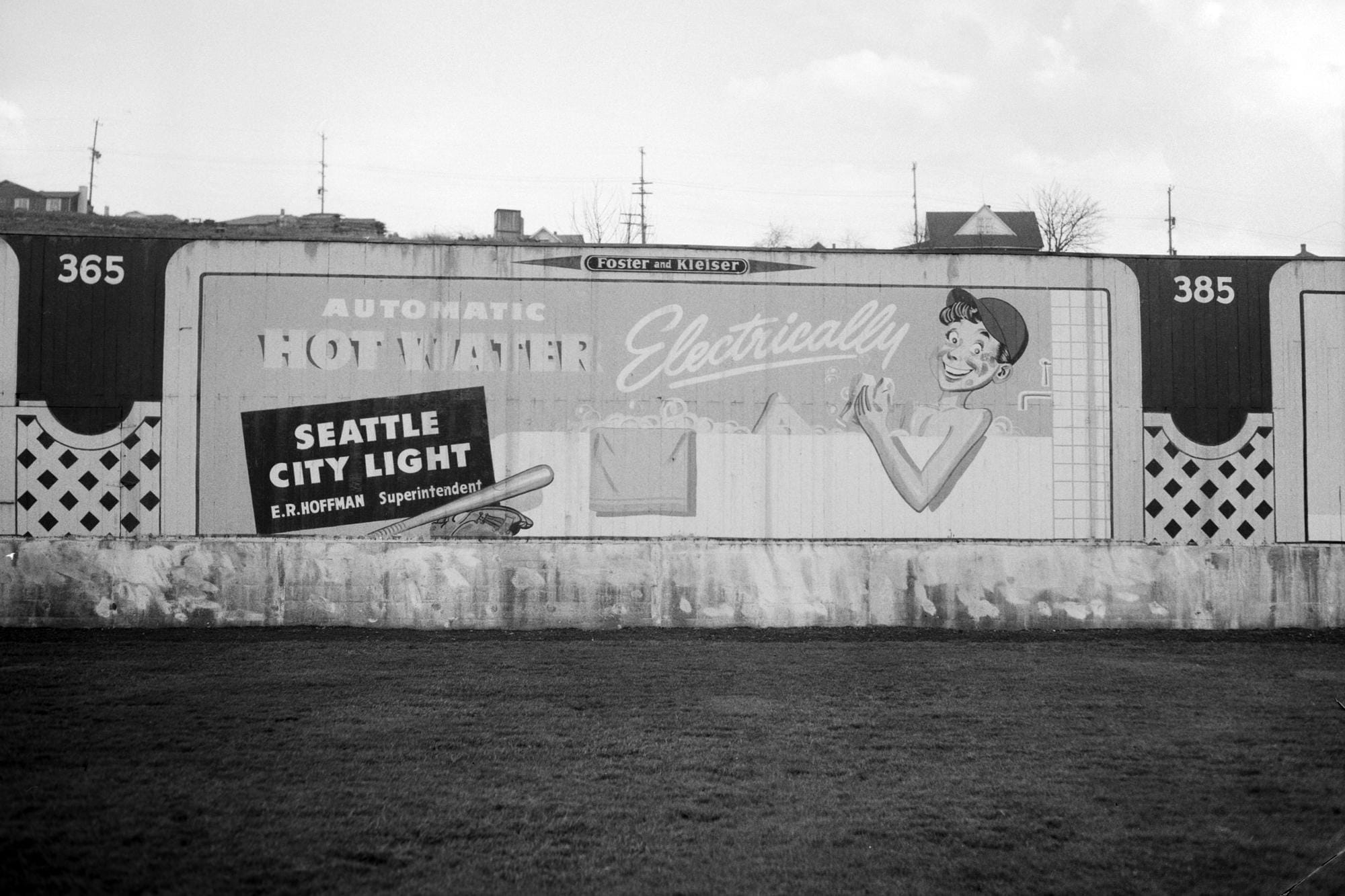 Sicks’ Stadium: How did 40 years of baseball history become a hardware ...