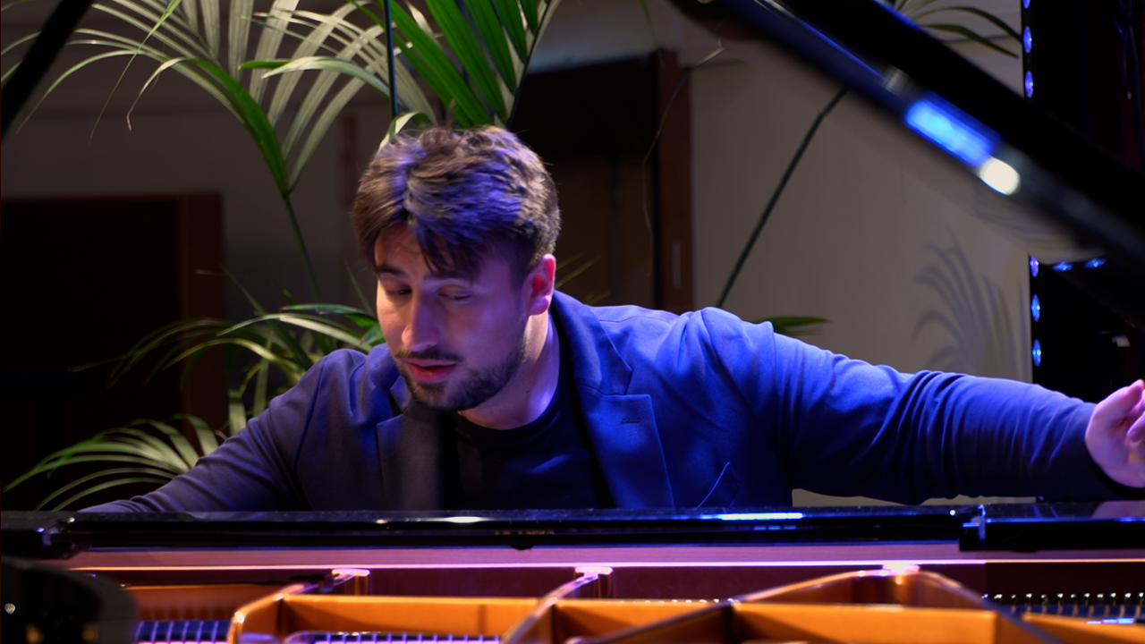 Thomas Torok plays Chopin (full performance) | Cascade PBS