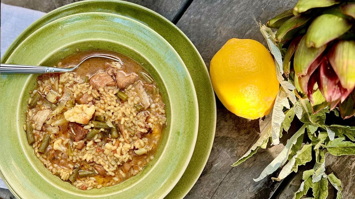 Sara and local chef Joan Abrams in Mallorca to cook over an open fire.