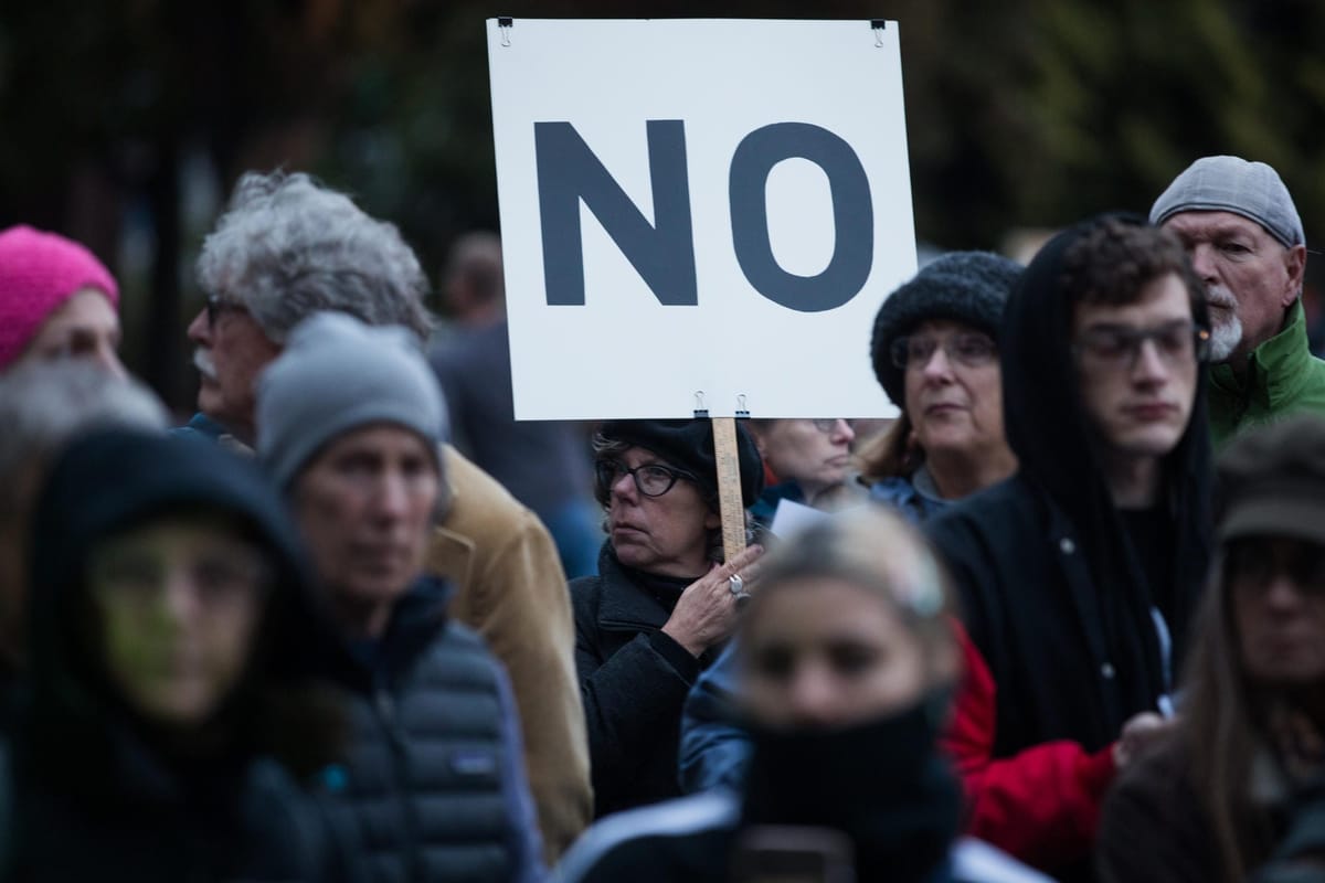 With Kavanaugh vote on the horizon, Seattle speaks out | Cascade PBS
