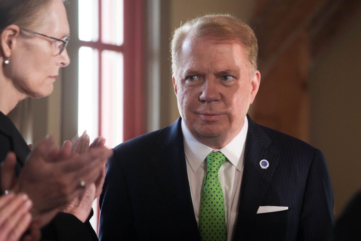 Mayor Ed Murray resigns; Seattle braces for turmoil | Cascade PBS