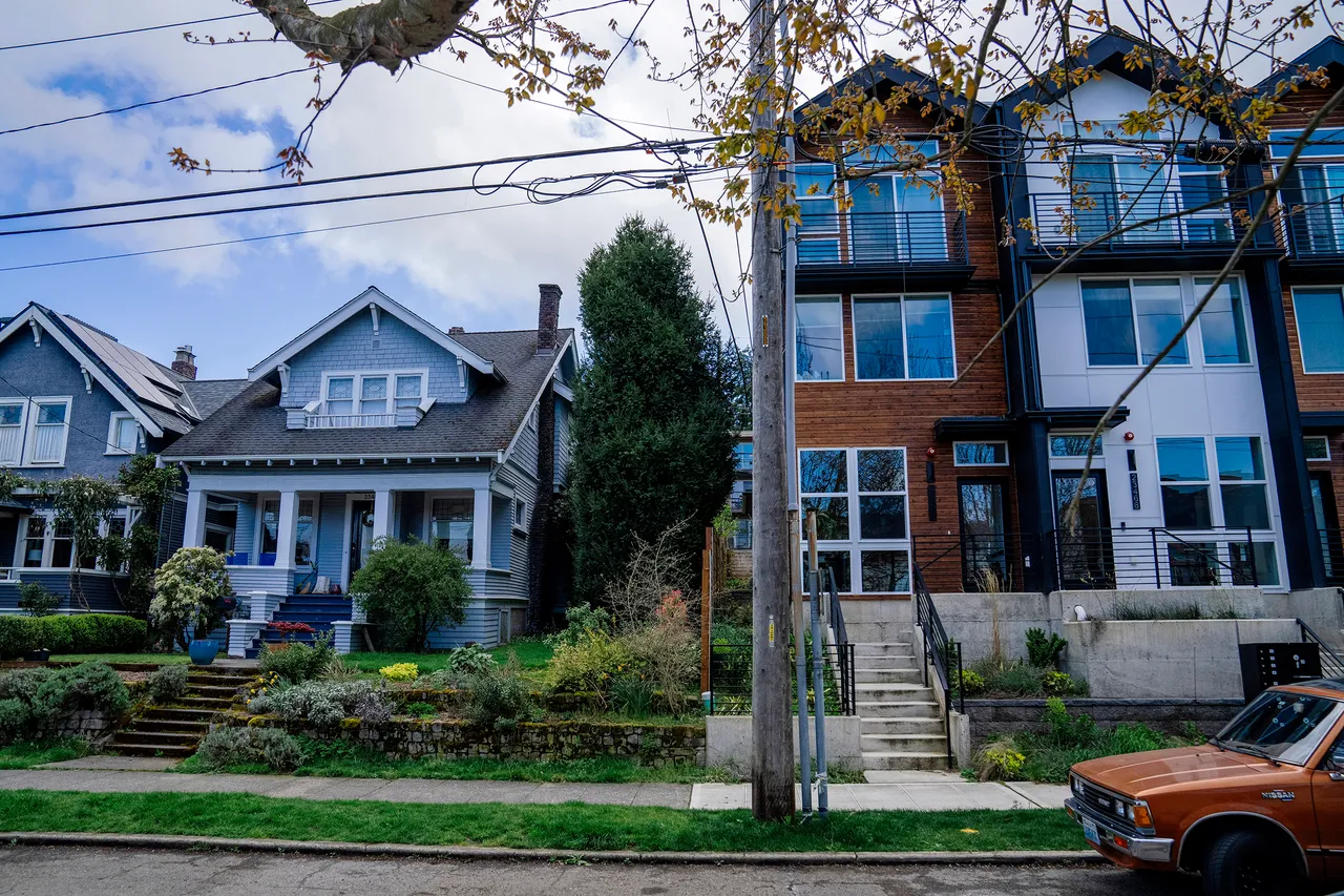 Seattle upzoned single-family neighborhoods. What will get built ...
