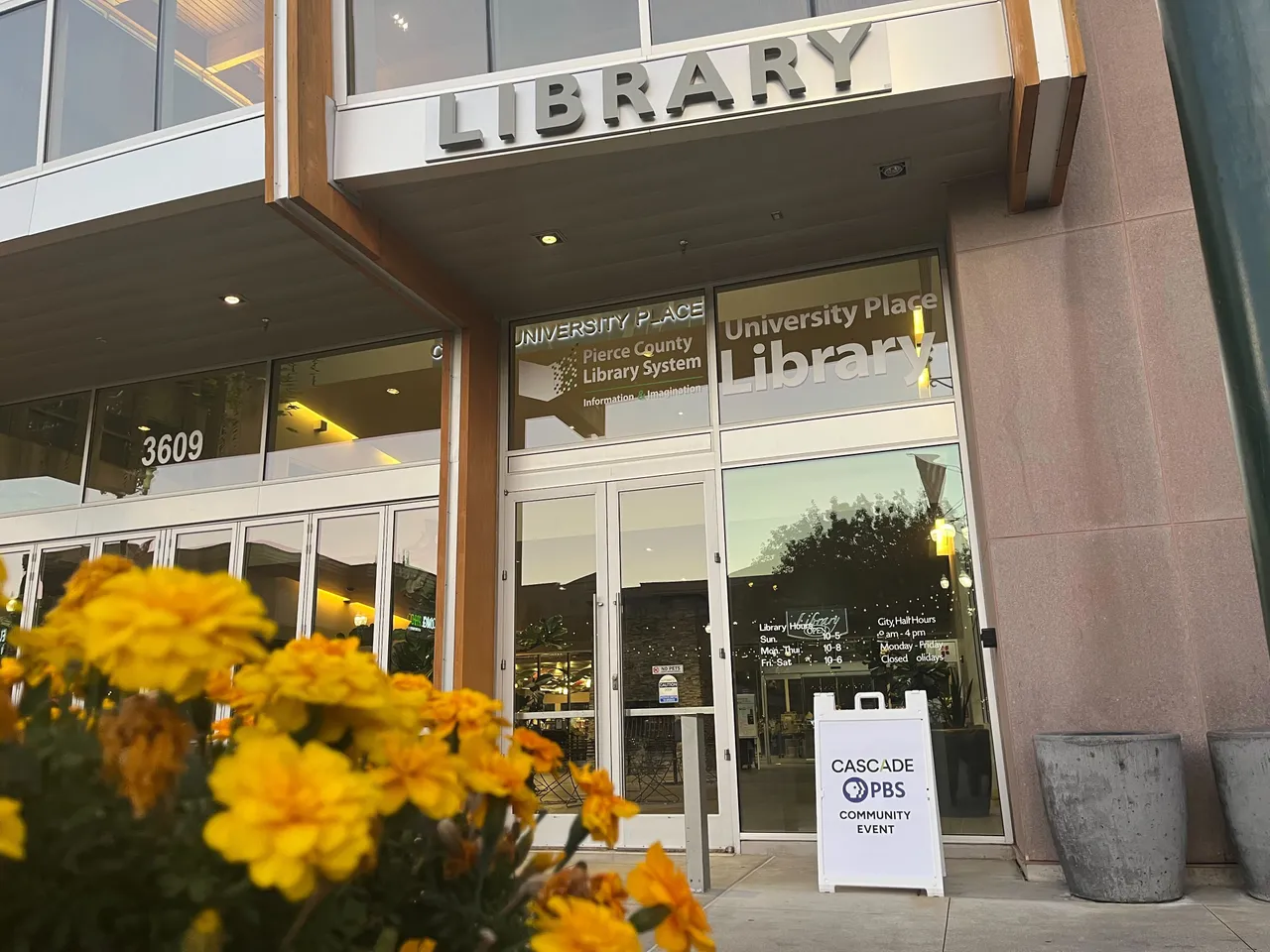 Reporters talk mobile home owners’ rights at Pierce County library ...