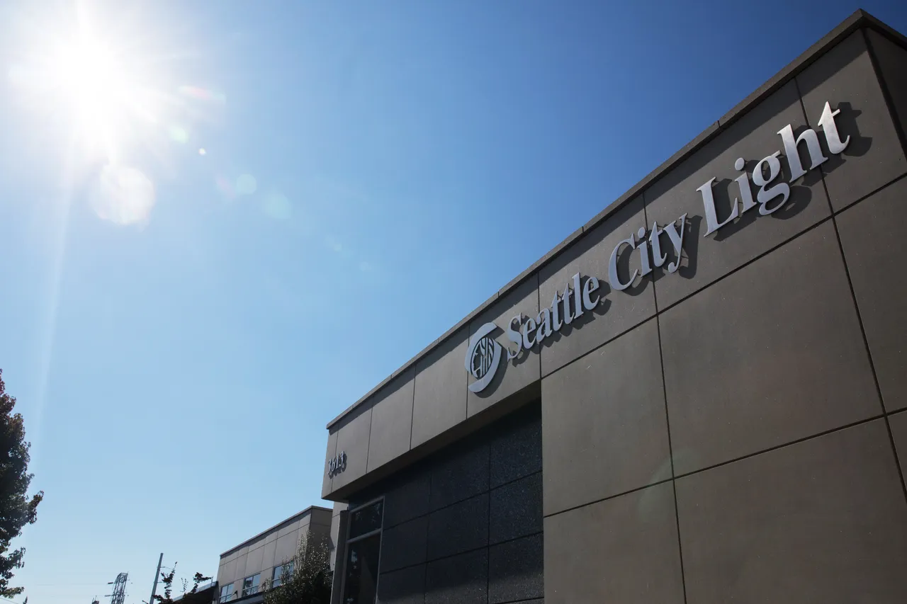 Whistleblower alleges abuse and retaliation at Seattle City Light ...