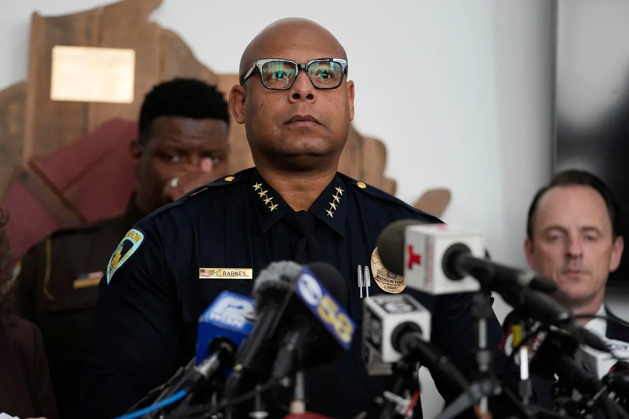 Mayor Harrell picks Wisconsin chief Shon Barnes to lead Seattle PD ...