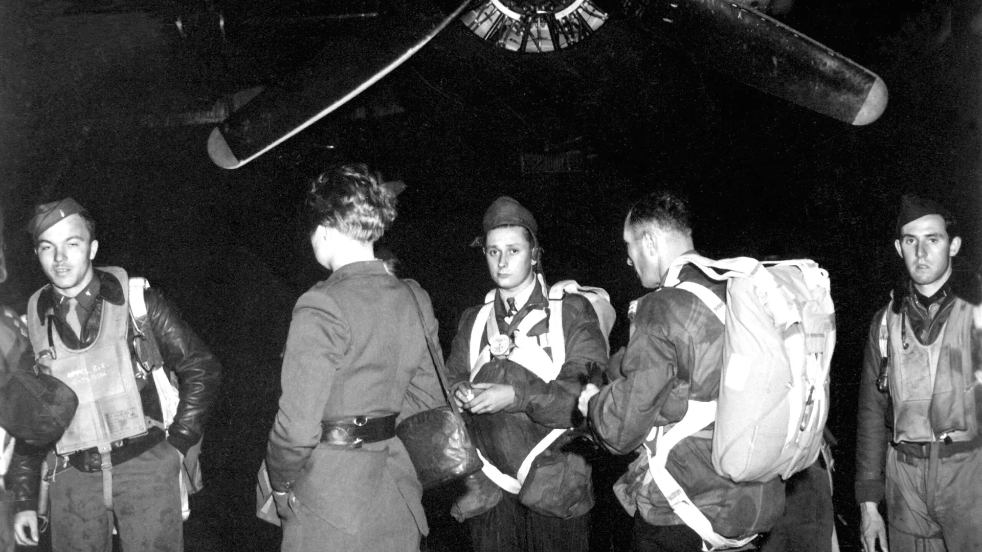 The true story of an American who joined England's top secret agent ...