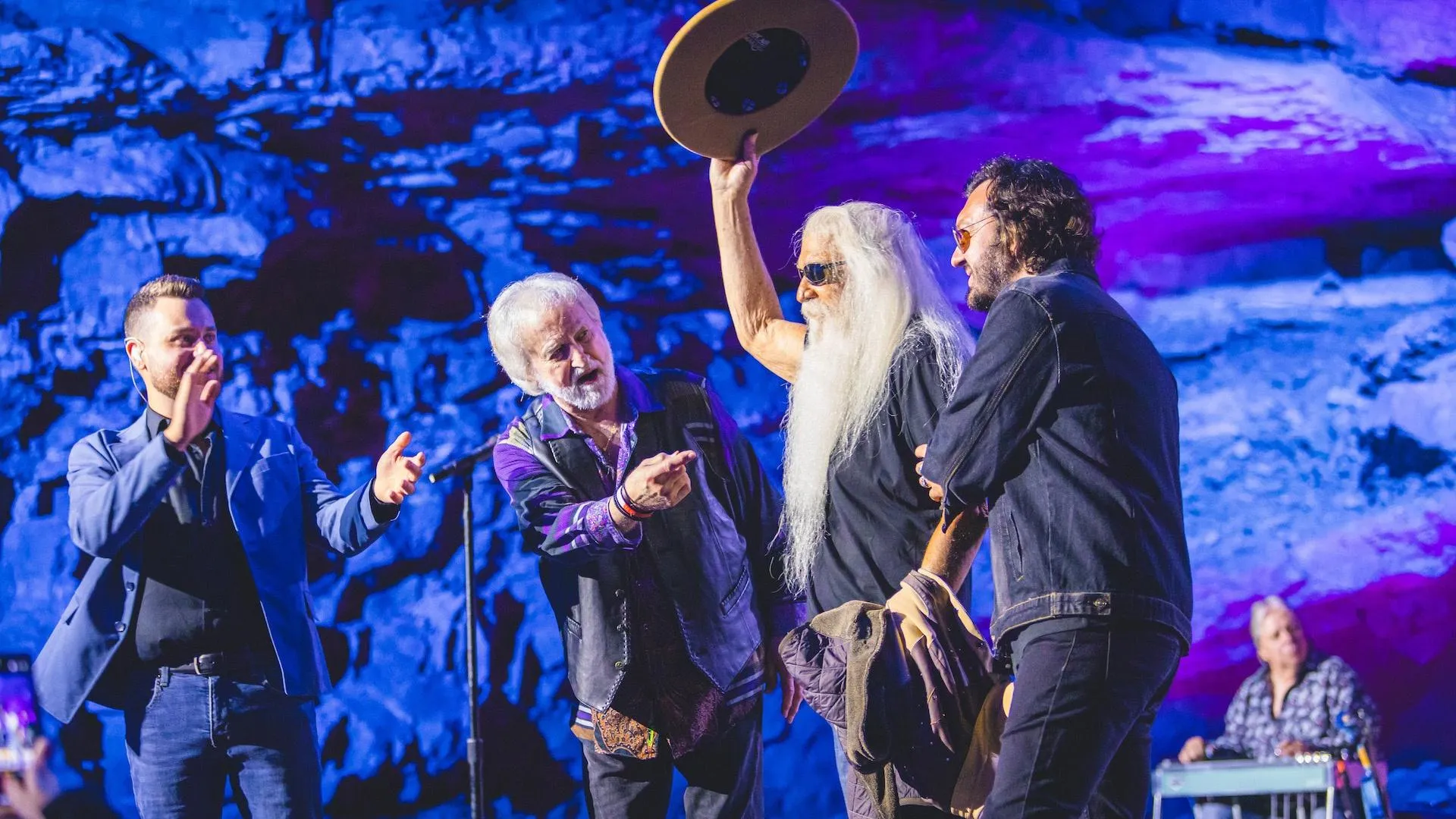 The Oak Ridge Boys perform "Come On Home" | Cascade PBS