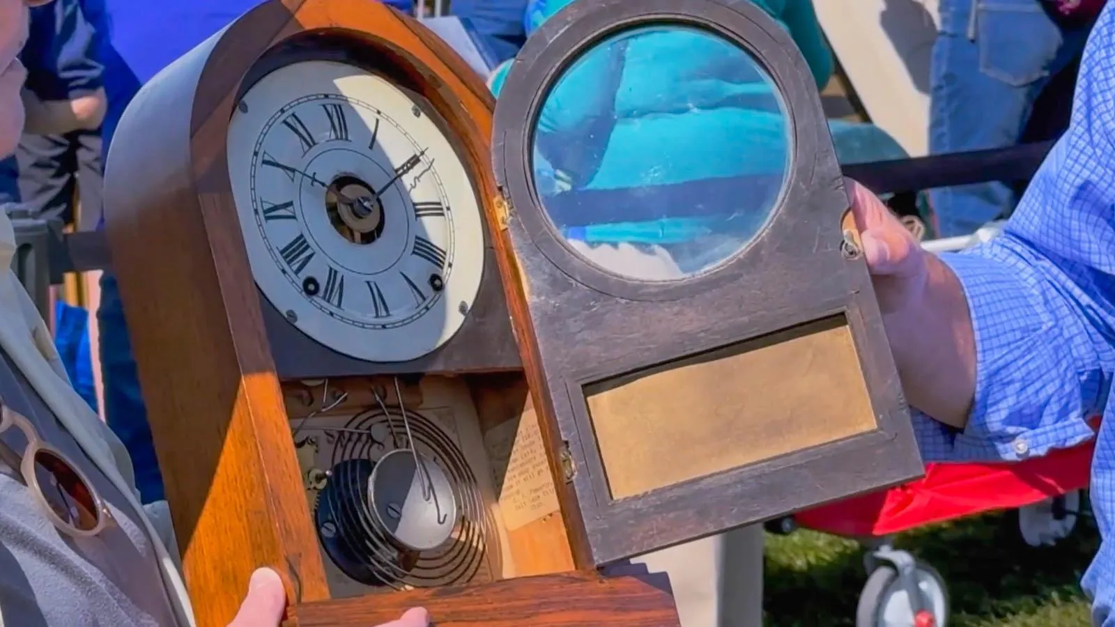 Appraisal: 1867 Seth Thomas Round-top Shelf Clock | Cascade PBS