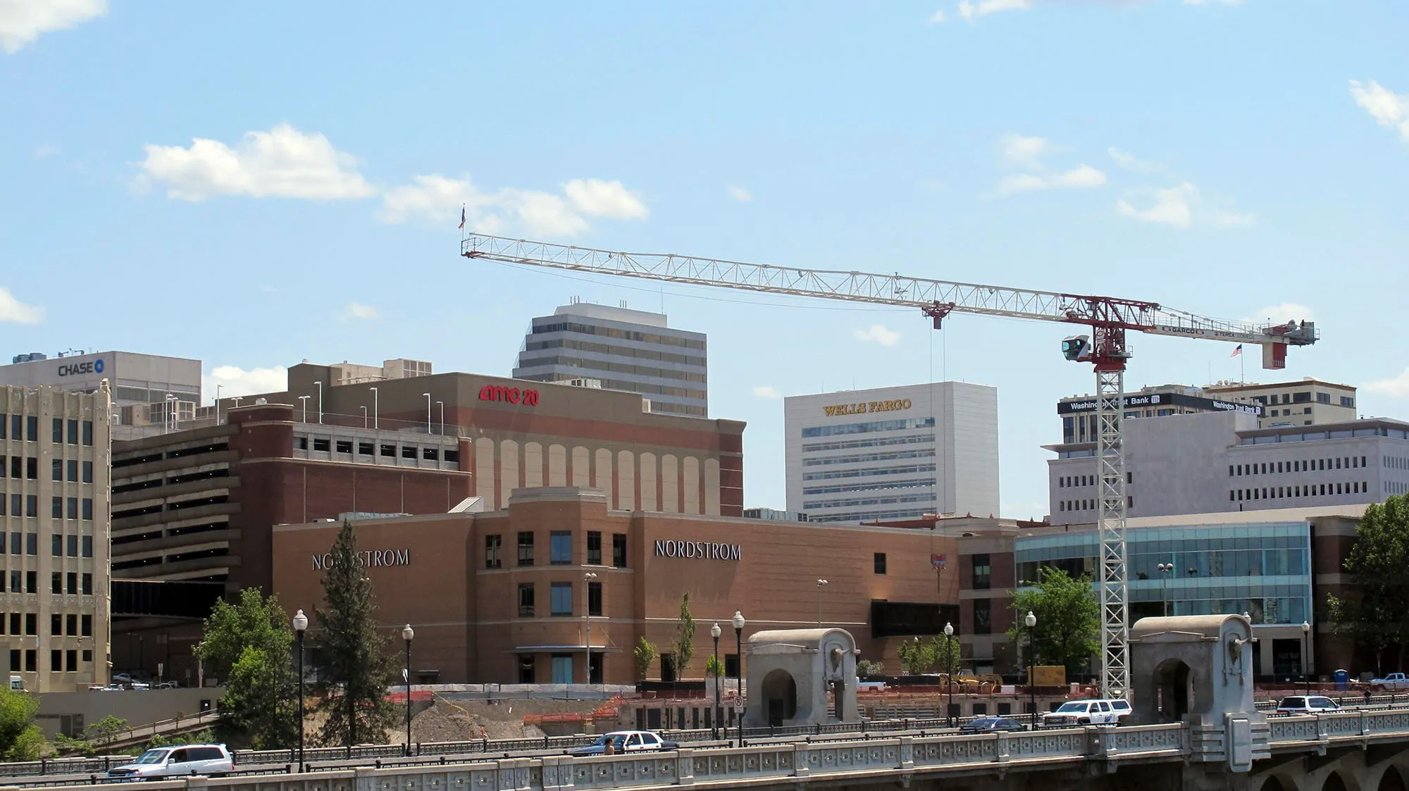 Newcomers fleeing expensive housing are finding it again in Spokane ...