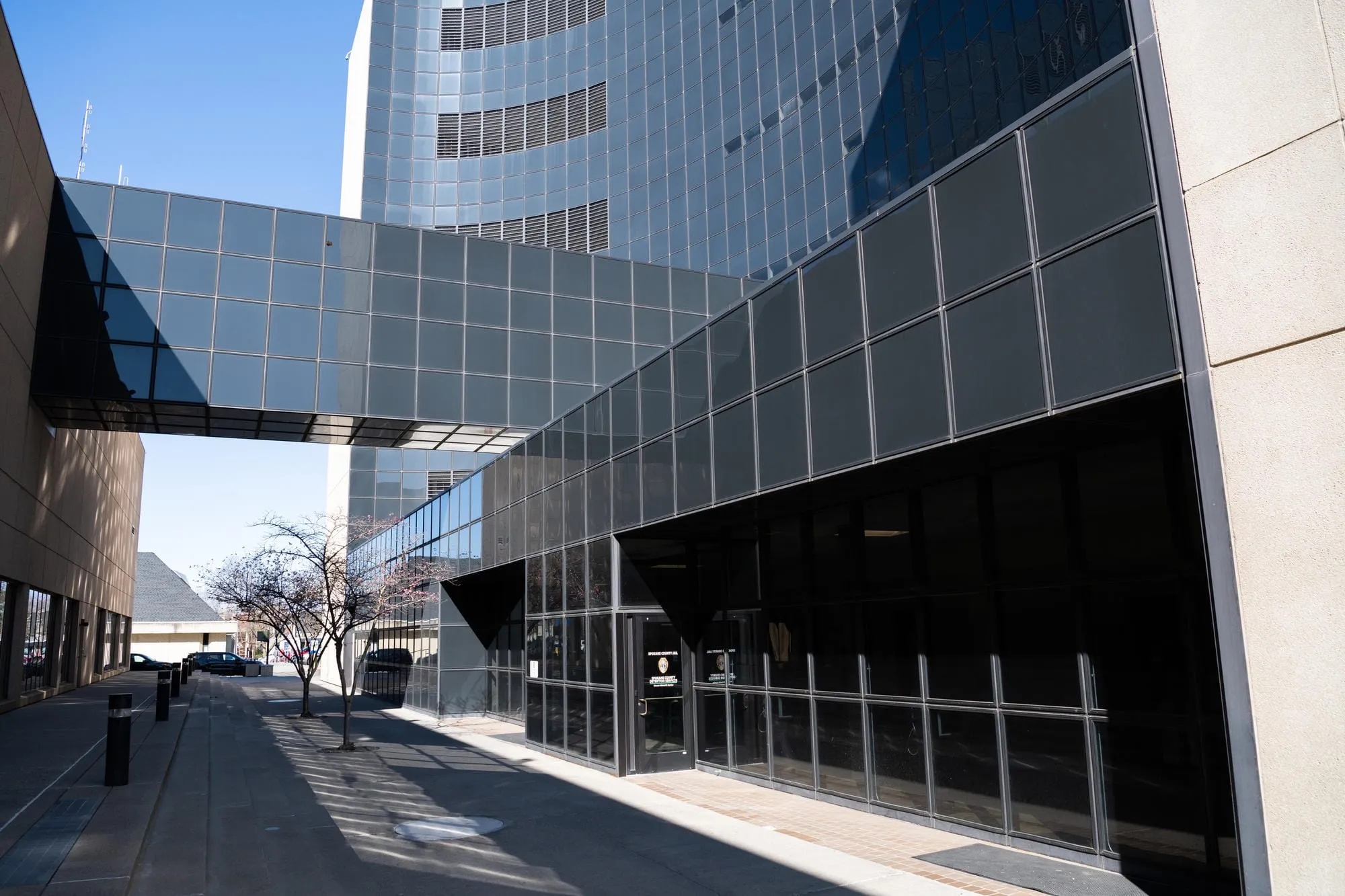 New report tracks which WA counties send the most people to prison ...