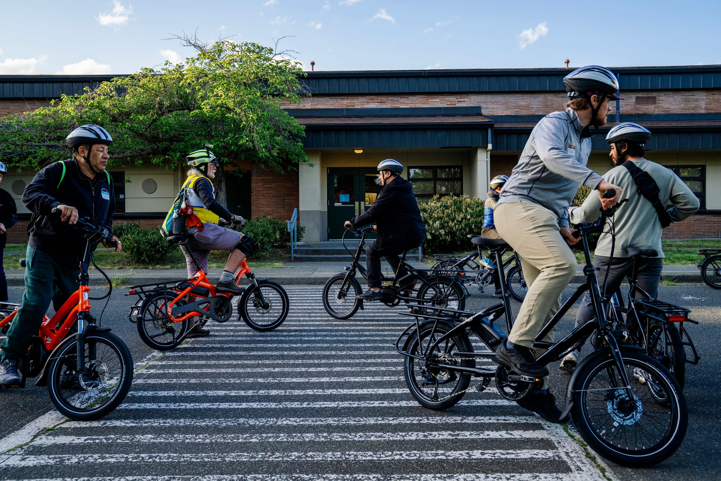 Shoreline’s answer to offset carbon emissions? Free e-bikes | Cascade PBS
